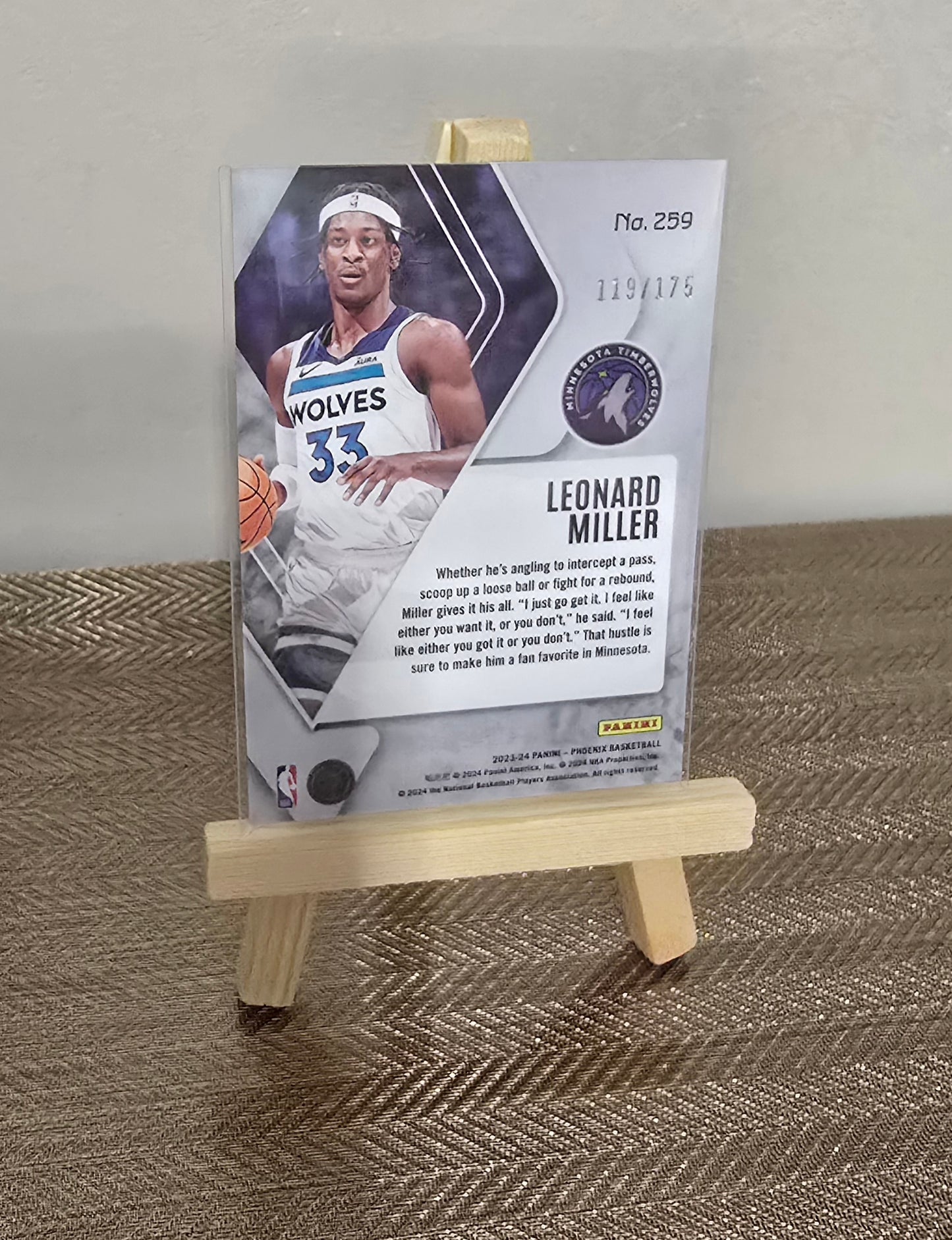 Carte numérotée # 119/175 collection sport Basketball NBA LEONARD MILL ...